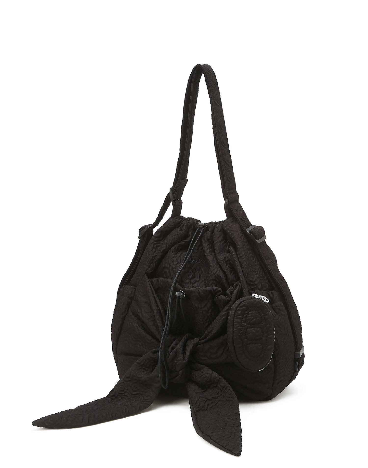 아떼 바네사브루노 Bag&Acc 공식 스토어